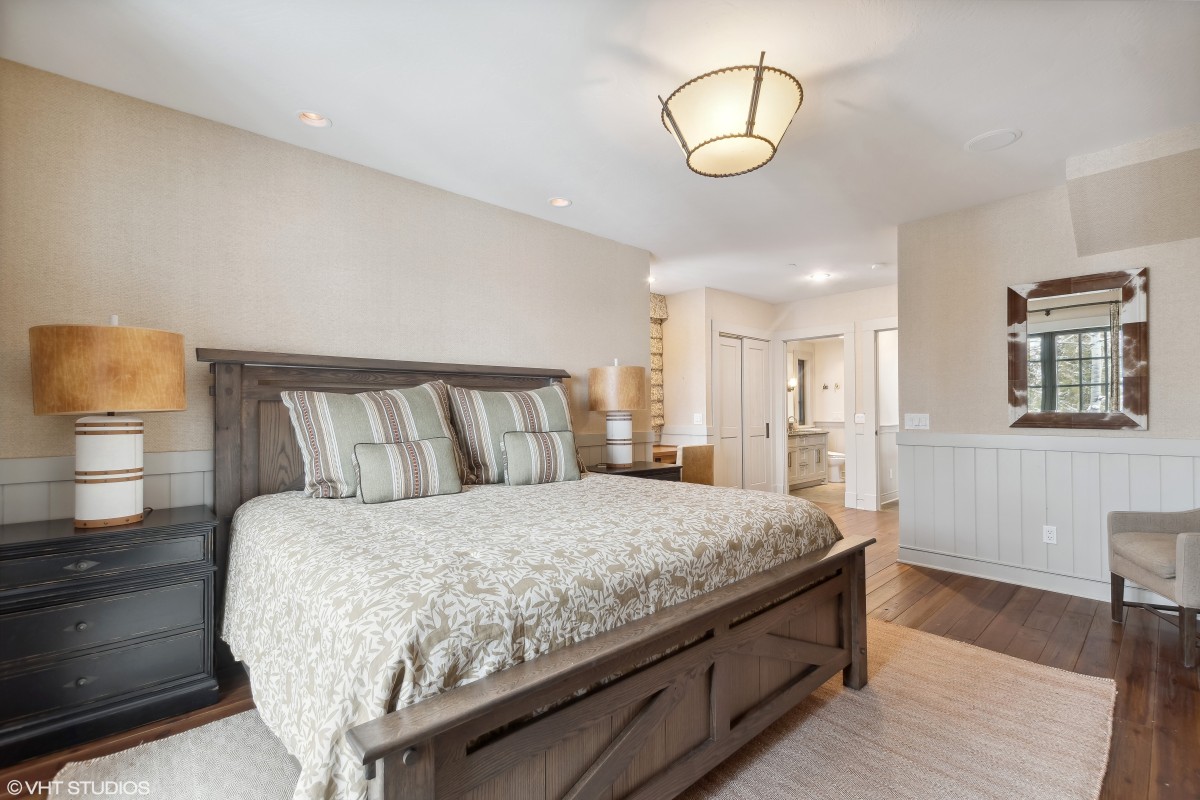 2211 Larkspur Lane – Iron Horse Golf Club